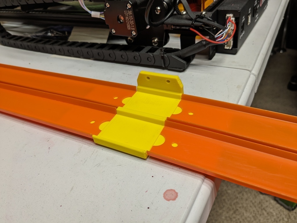 🚗 Hotwheels/Matchbox side by side racetrack wall connector mount・Free ...