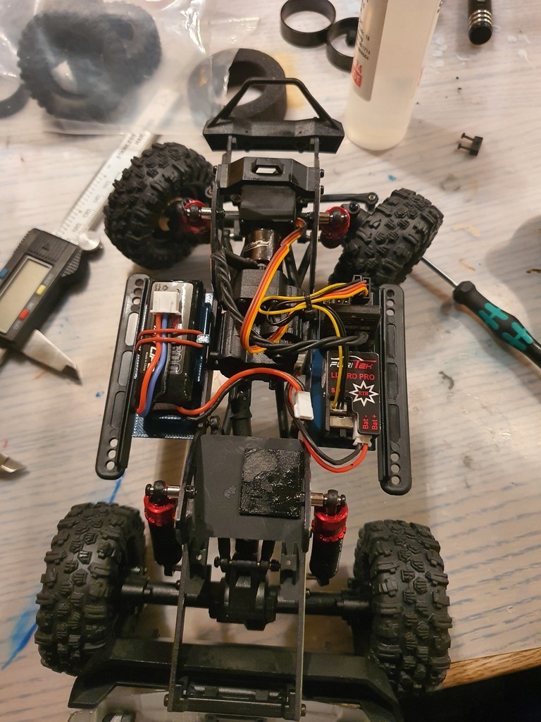 Free 3D file Furitek Katana FX118 - relocation Panels for the Battery ...