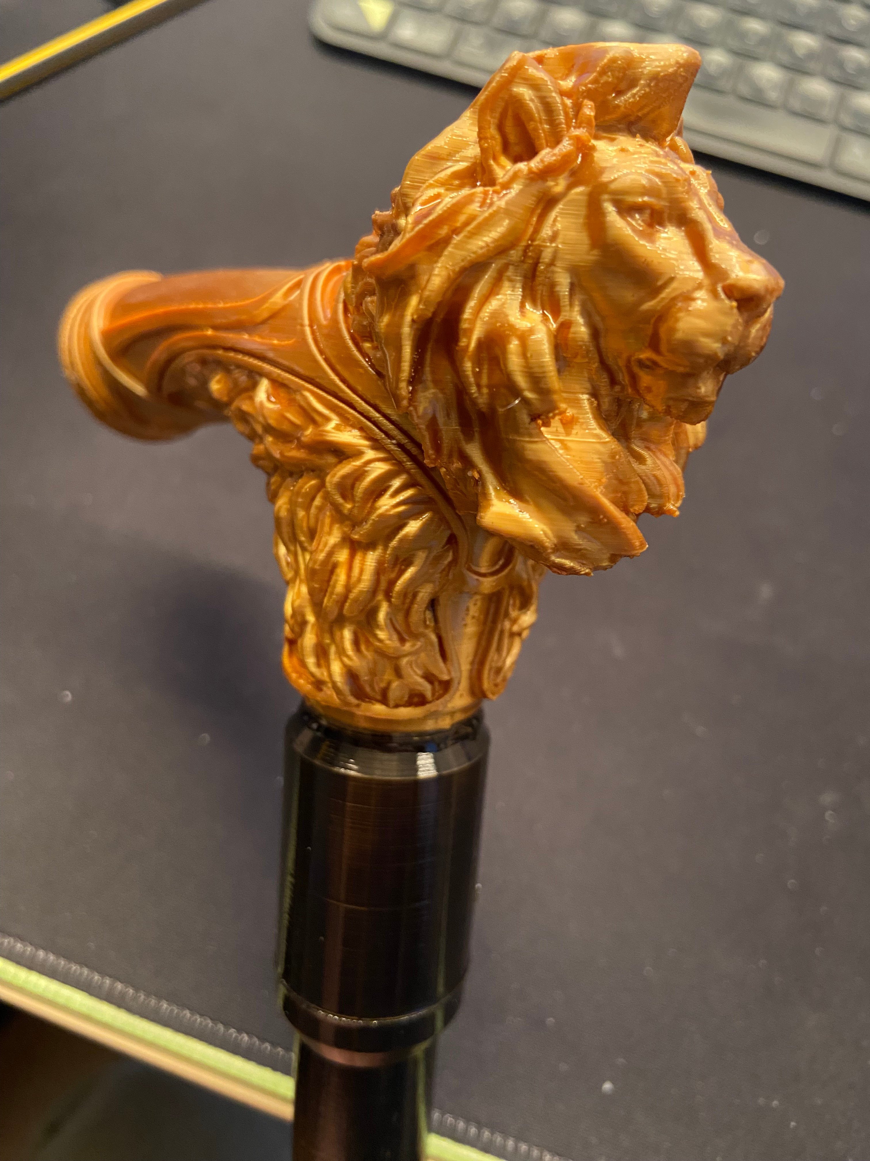 🦁 Lion Walking Stick Handle・Impressão 3D・Cults