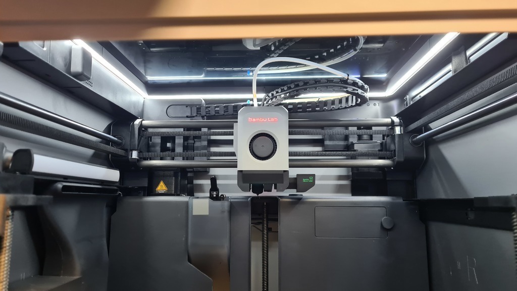 🔝 Bambu X1C Top Glass Riser remix for Neon-LED-Stripe・Free 3D File for ...