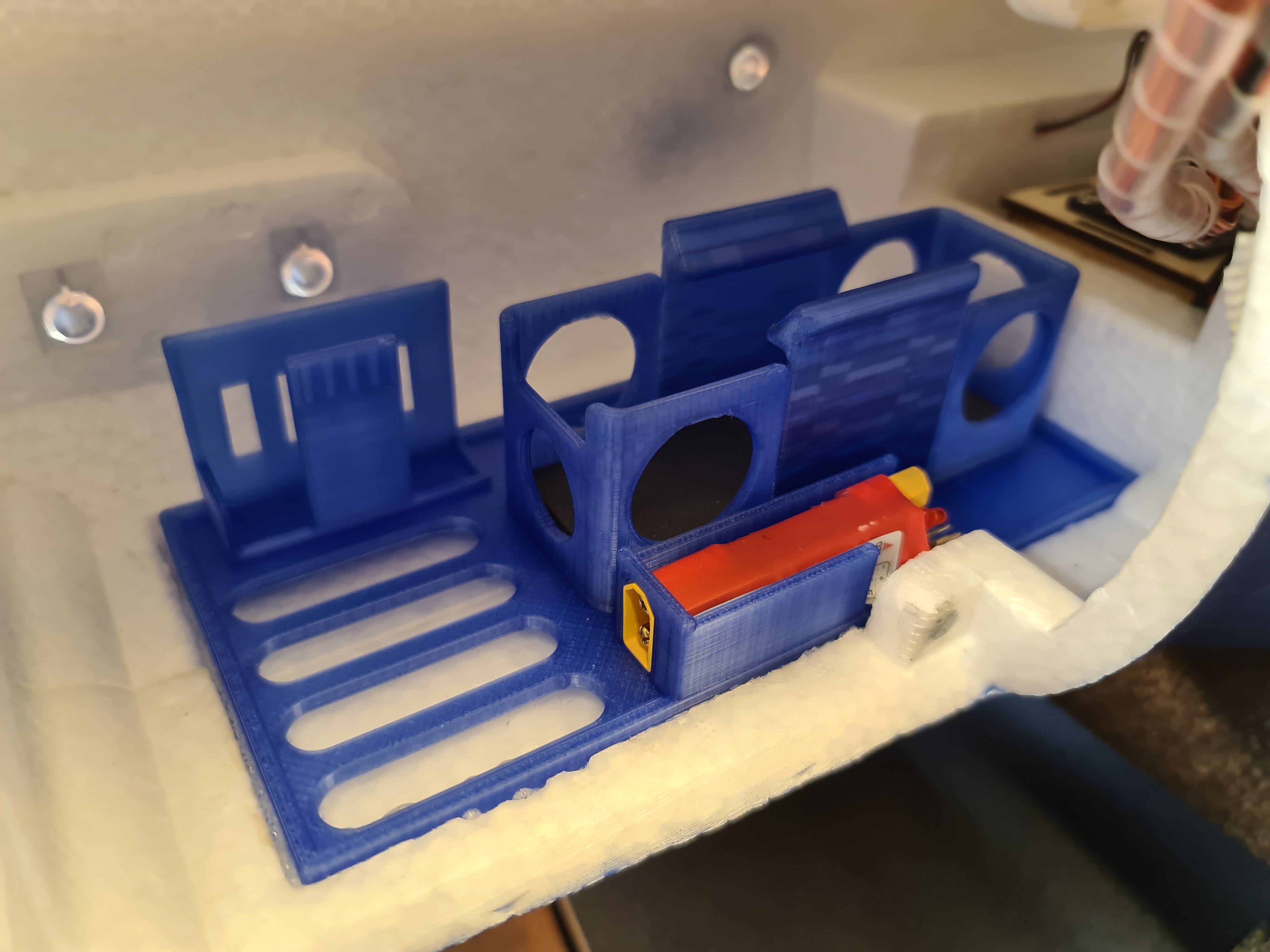 3D print Avios C-130 Hercules battery & accessory tray・Cults
