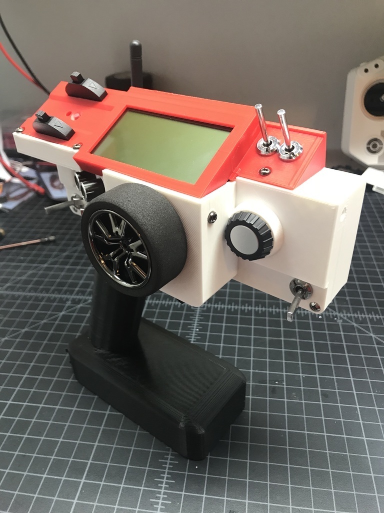 🔫 Taranis Pistola: A pistol grip RC controller with a Taranis QX7 ...