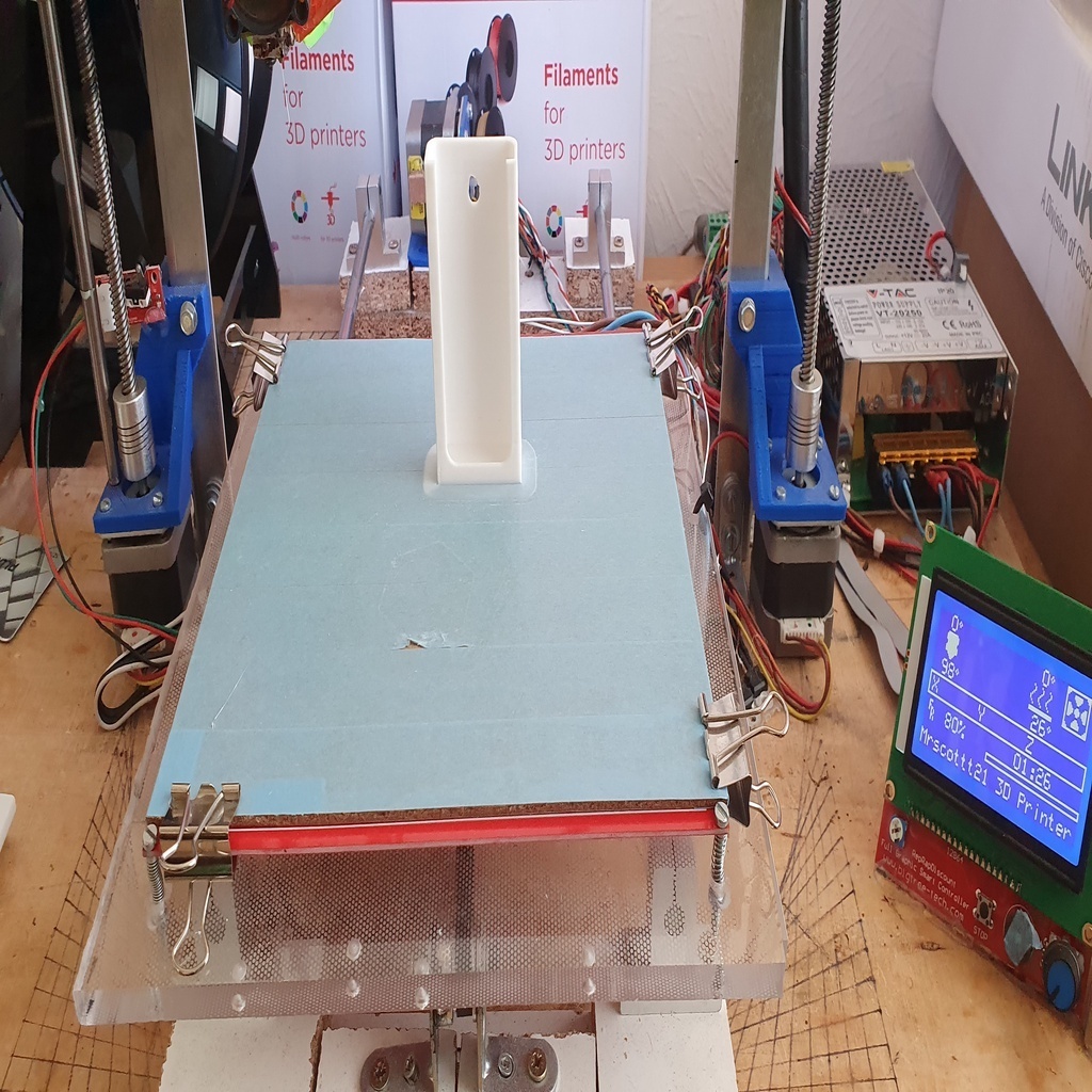 Free 3D file RL lamp remote control holder 🔦 ・3D printer model to ...