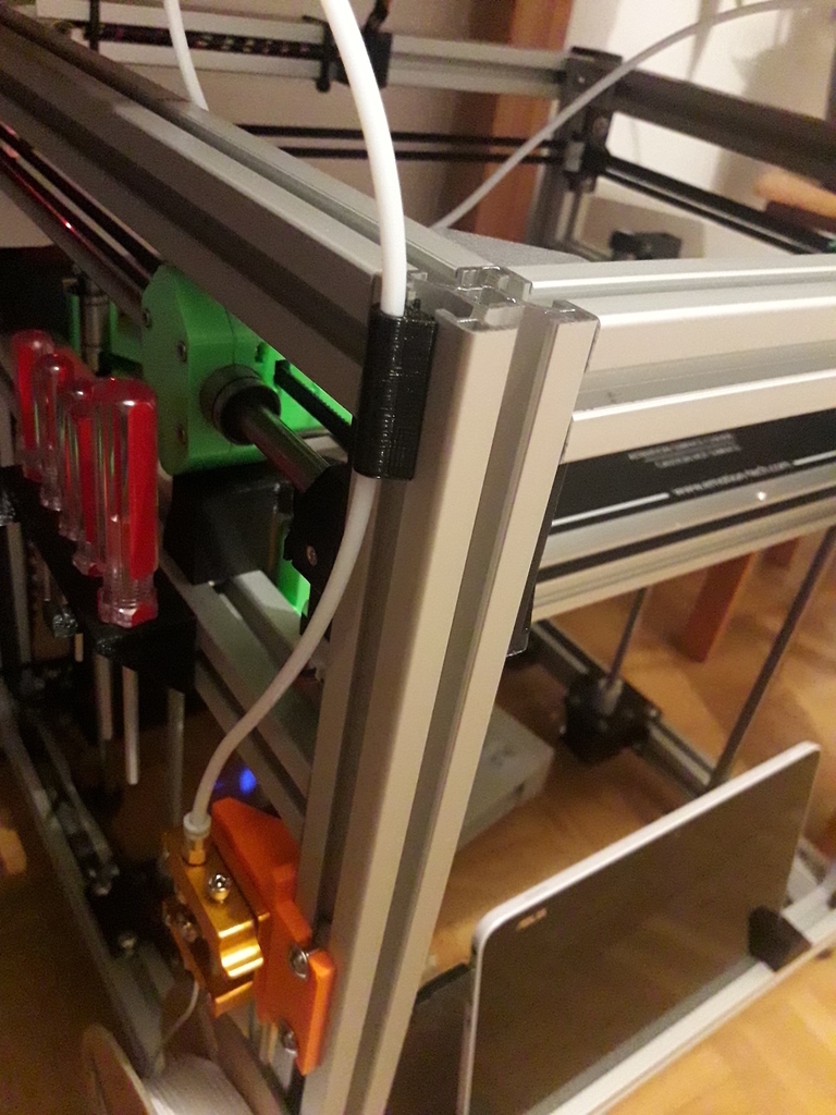 Free 3D file 3030 4mm PTFE tube clamp 🗜️ ・3D print design to download・Cults