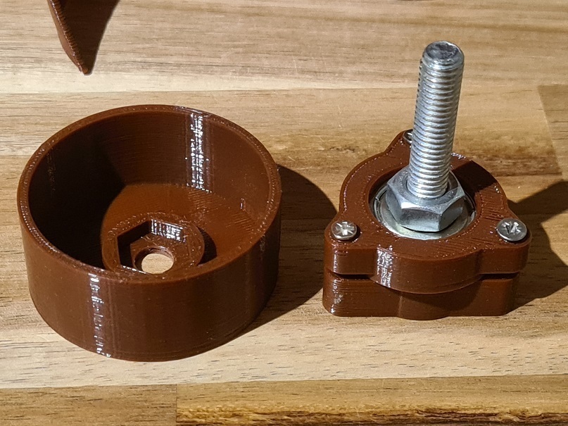 👽 Bearing housing with cover・Free 3D File for ・Cults