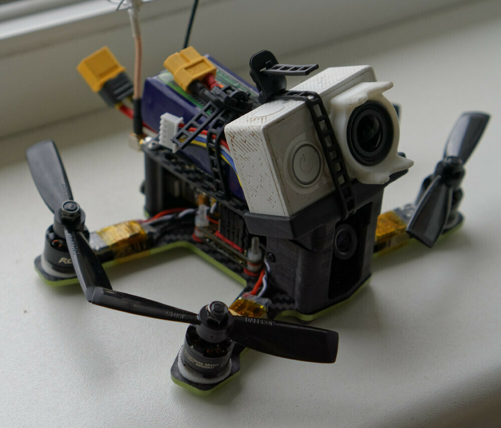 🧢 ZMR160 remake - 3.5" props, angled motormounts, cam mount, rear cap ...