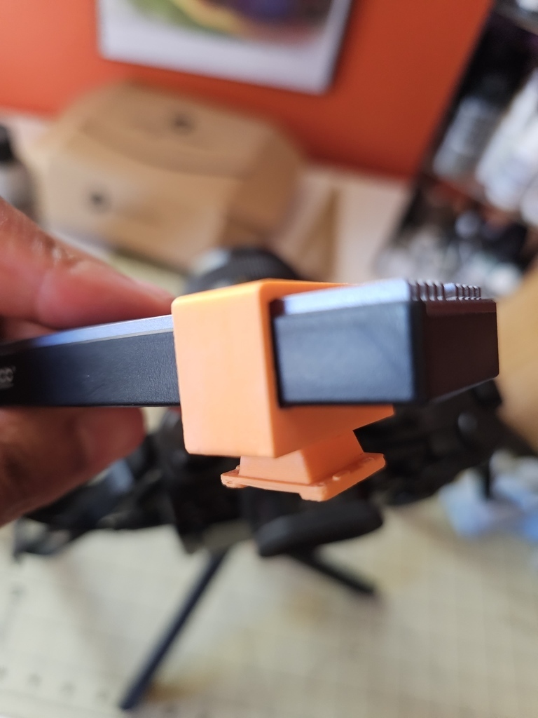 🥵 SSD Hot Shoe Holder (Used on my Panasonic S5II/X)・Free 3D File for ・Cults
