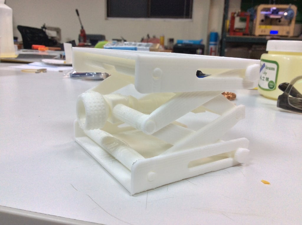 🎠 Platform Jack [Fully Assembled, No Supports]・3D Print・Cults