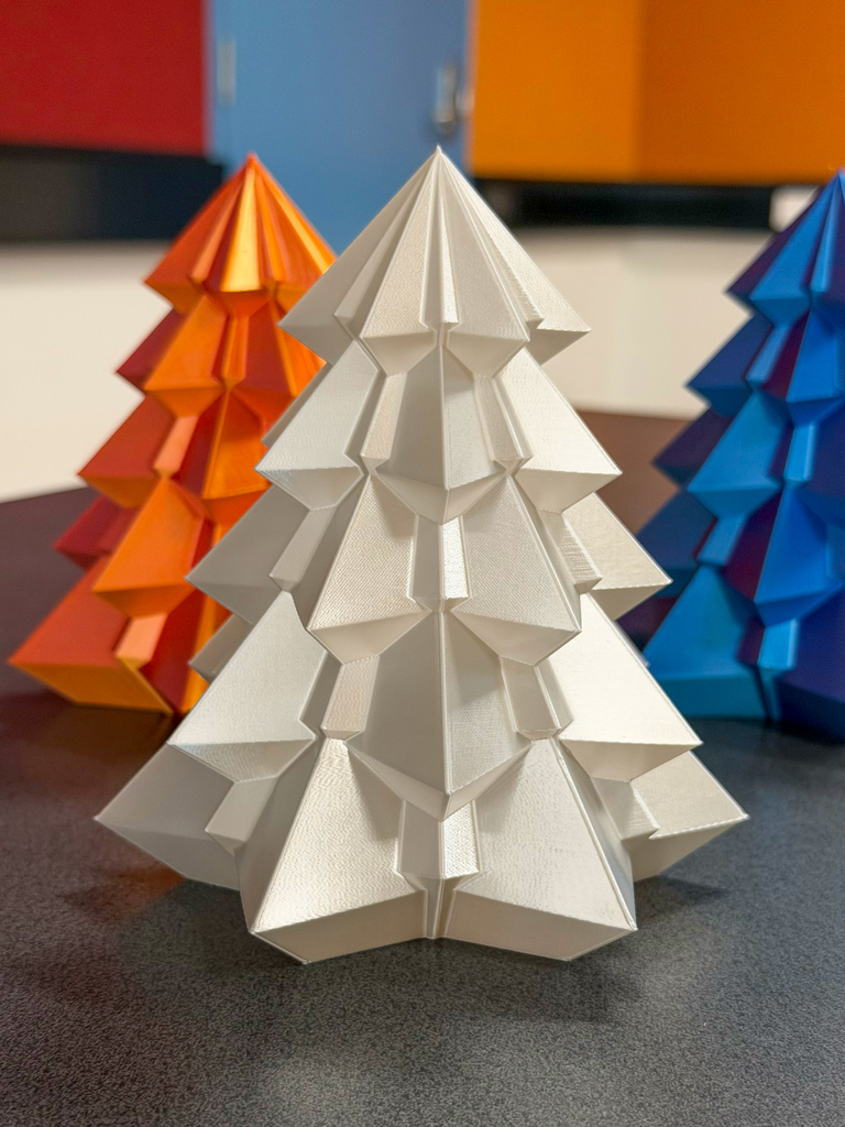 🎄 Geometric Christmas Tree・Free 3D File for ・Cults