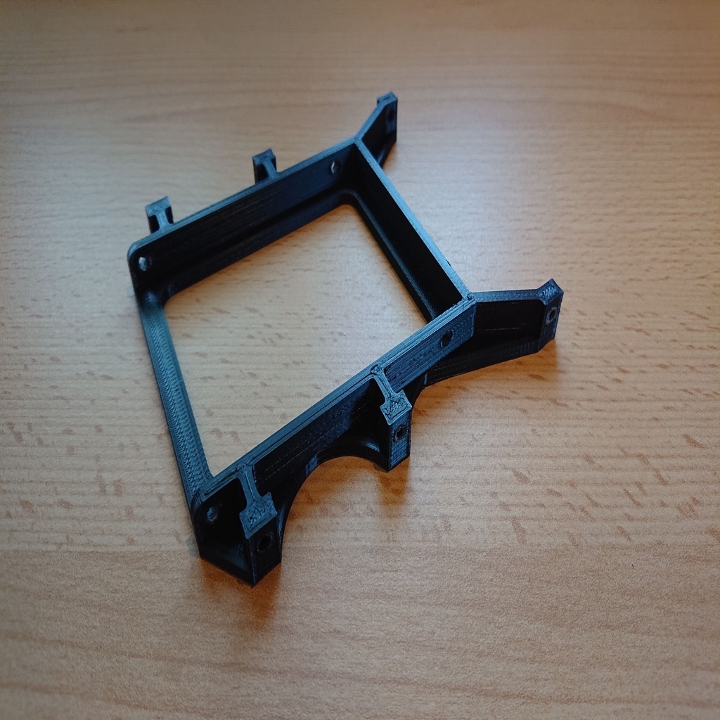 Free 3D file 2,5' to 3,5' HDD/SSD adapter 🖥️ ・3D printable model to ...