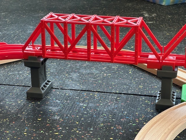 🪵 Brio wooden track rail bridge・Free 3D File for ・Cults