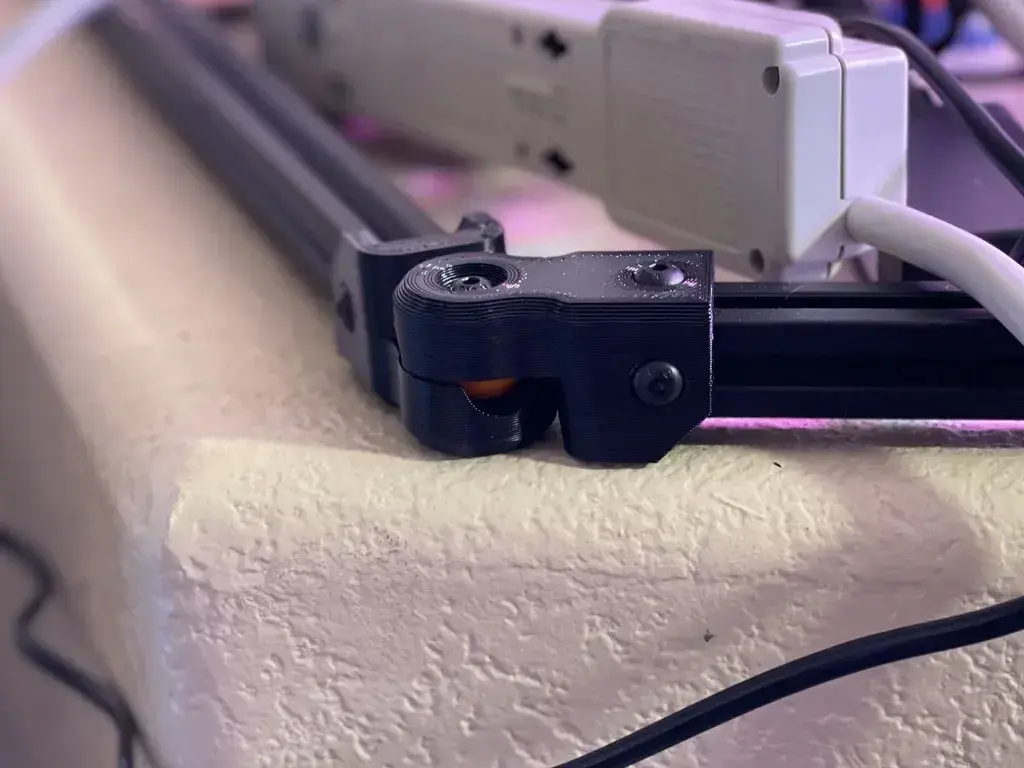 Free 3D file 2020 Extrusion Pivot/Hinge 🖼️ ・3D printable model to ...