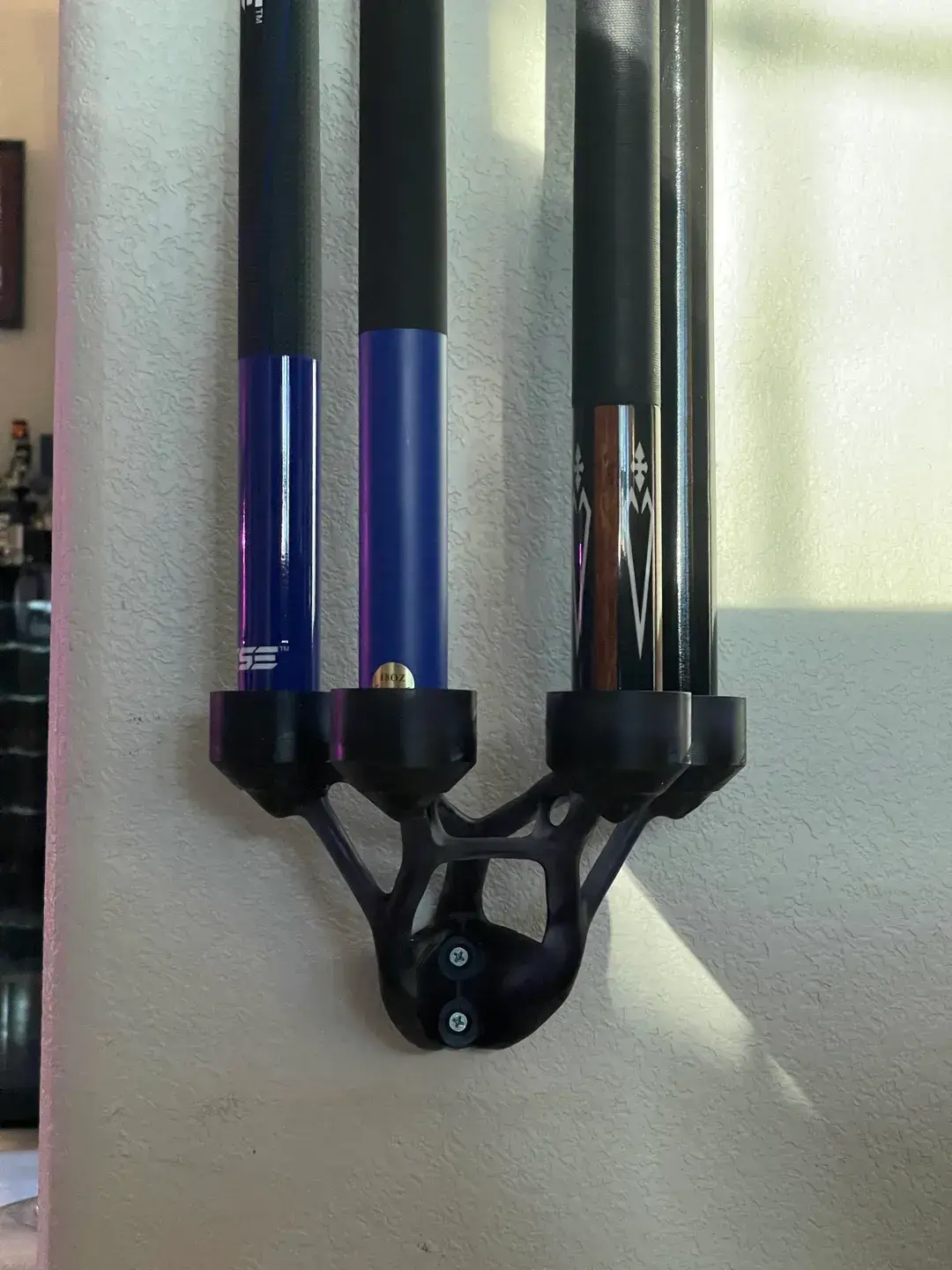 Free 3D file Wall-mounted Pool Cue Holder 🎱 ・Template to download and ...