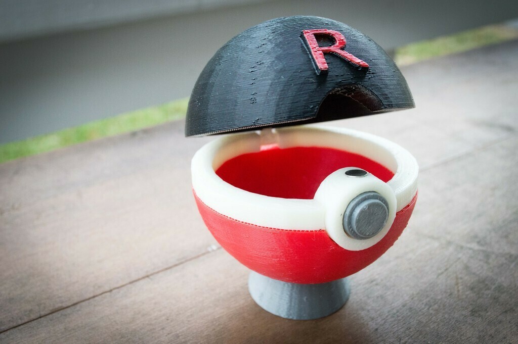 🚀 Team Rocket Rocketball Pokeball, with magnetic clasp・Free 3D File for ...