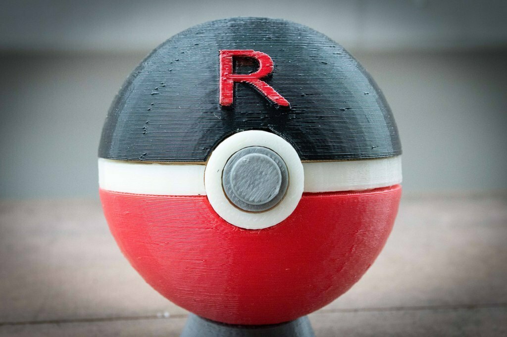 🚀 Team Rocket Rocketball Pokeball, with magnetic clasp・Free 3D File for ...