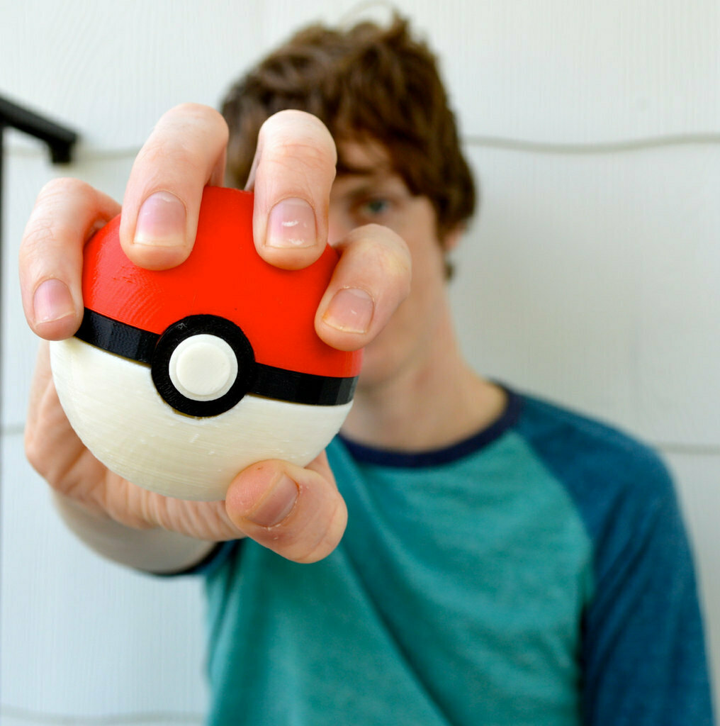 🧲 Team Aqua Pokeball, with magnetic clasp・Free 3D File for ・Cults