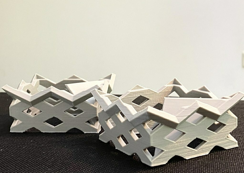 Archivo 3D gratis Torre de dados Criss Cross con bandeja de dados ...