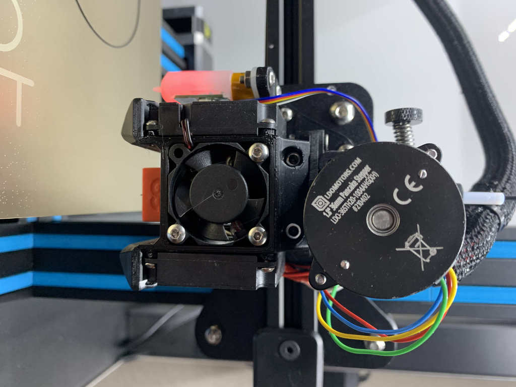 Archivo 3D gratis Carro CRTwin X para Ender 3 v2 (opción de montaje ...