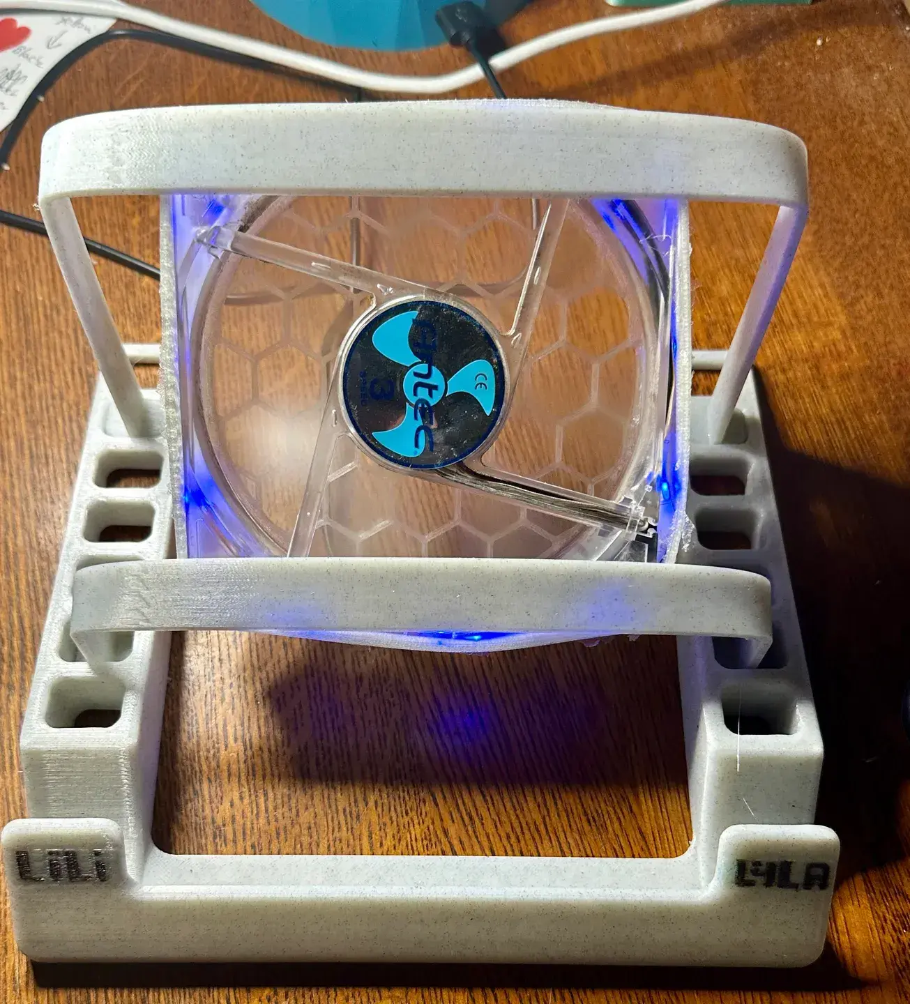 Free 3D file Laptop stand, with removable braces and 120mm fan 💻 ・3D ...
