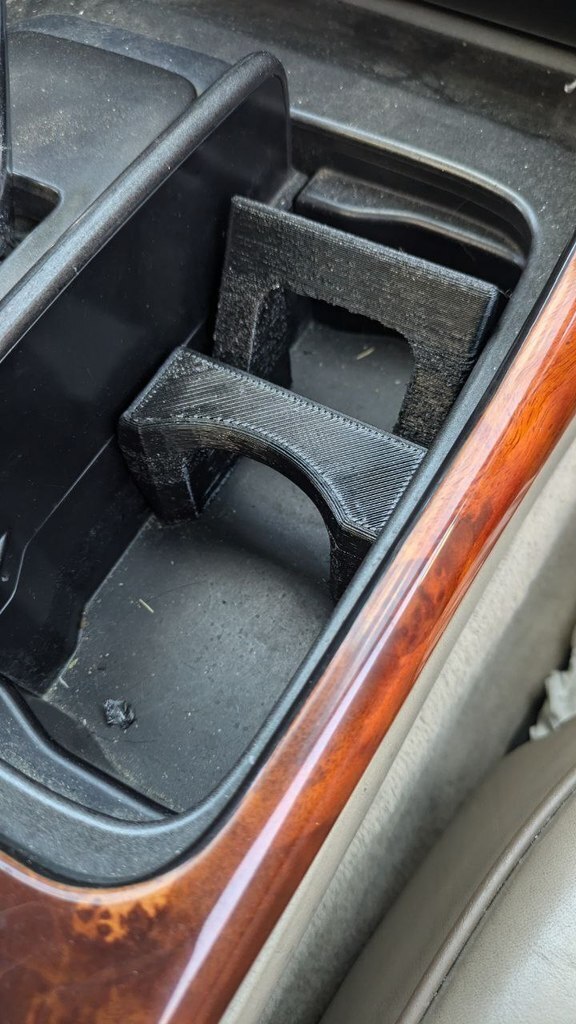 📞 Lexus GS MK2 conter console phone holder・Free 3D File for ・Cults
