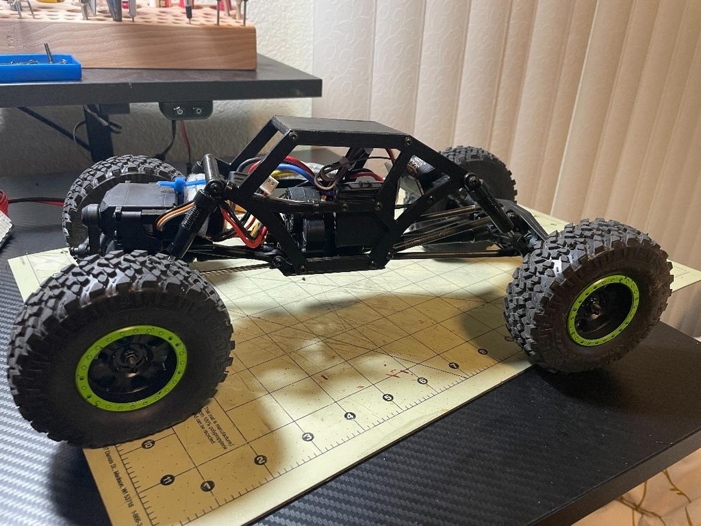 🚁 Axial UTB18 chassis・ STL File for ・Cults