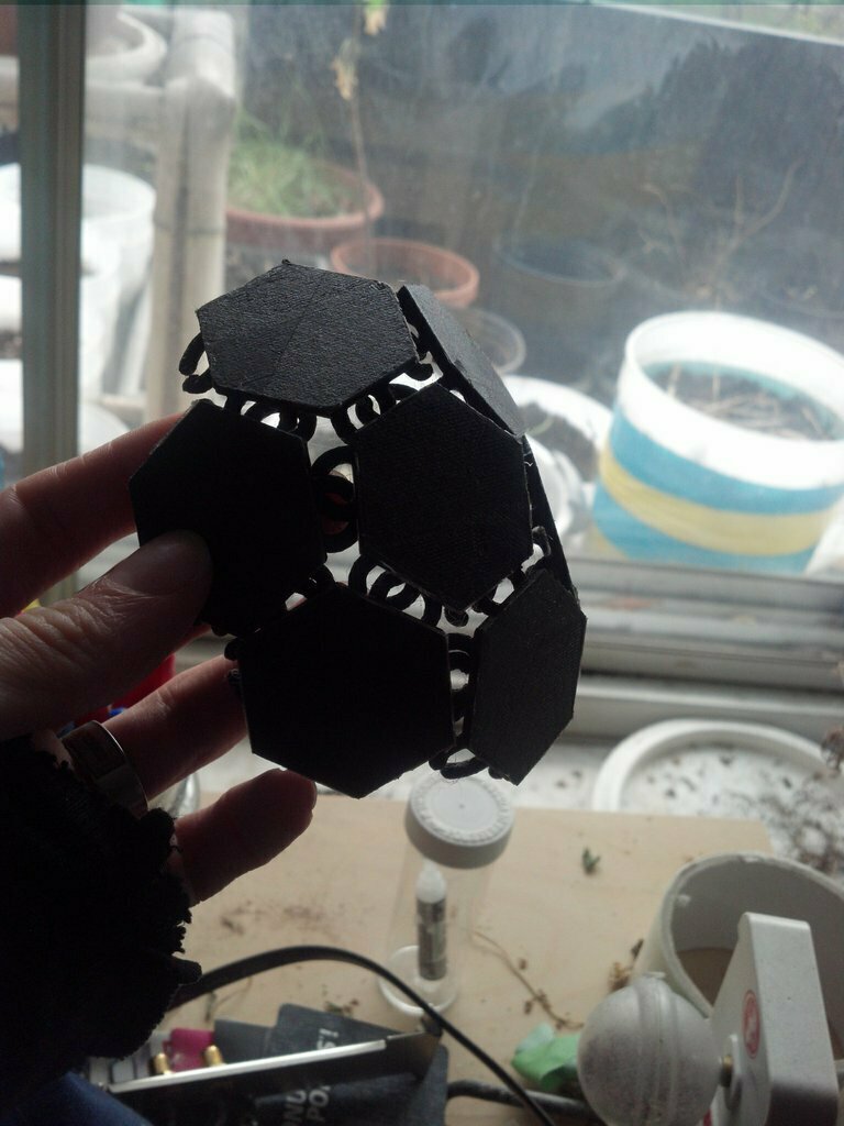 Free 3D file Hexmail - hex chainmail 🎭・Object to download and to 3D ...