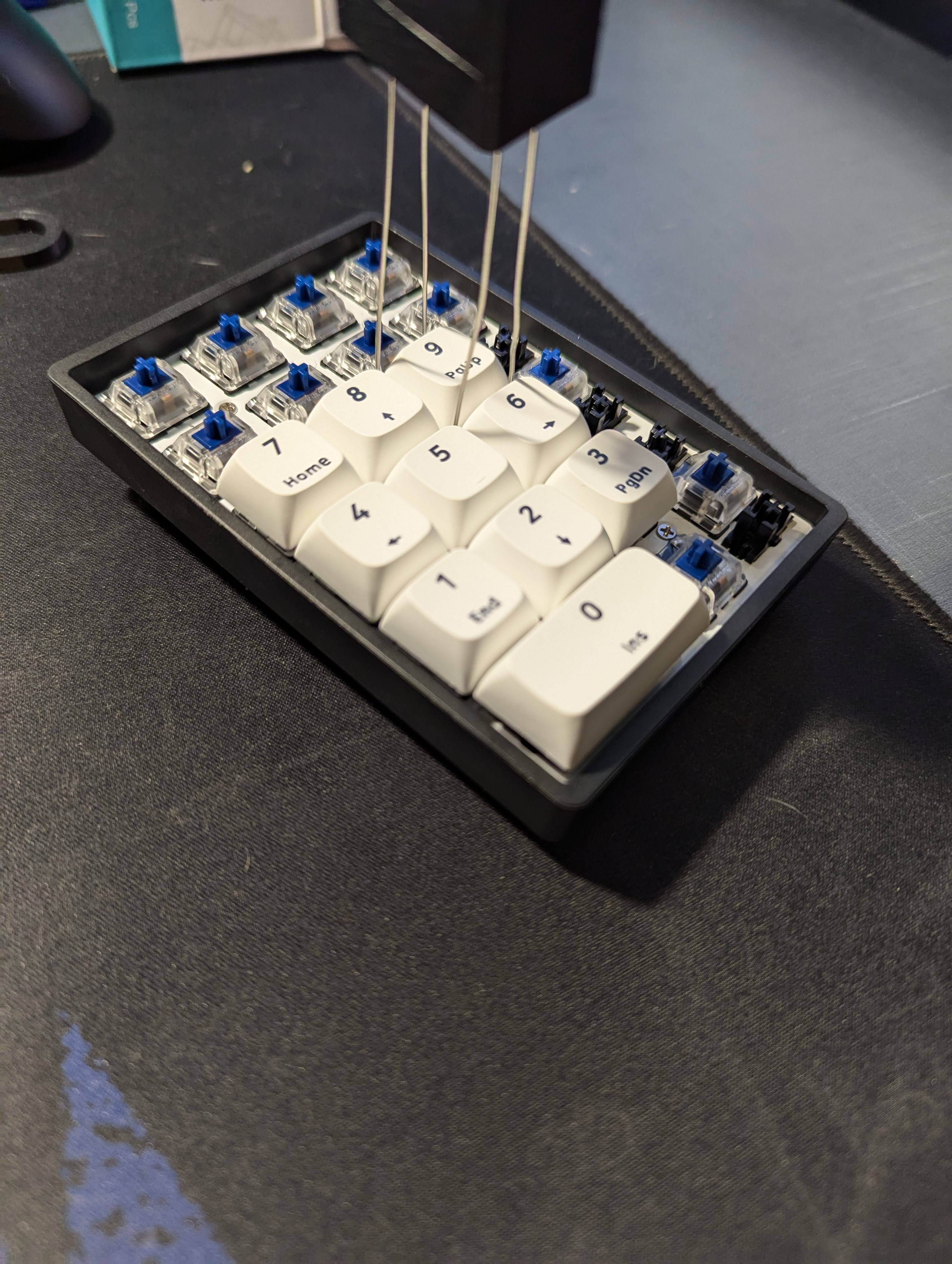3D print Keycap Puller - Extractor for keyboard keys・Cults