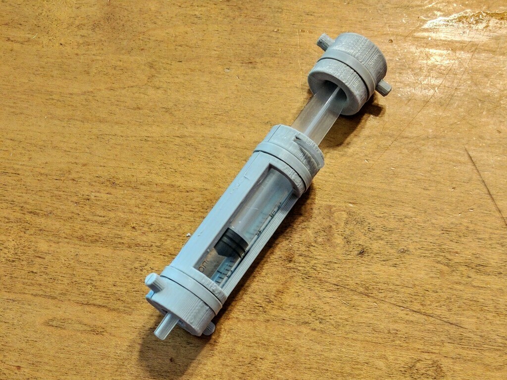 Arquivo grátis 3D Kit de pistón hidráulico para jeringa Luer Slip de 5 ...