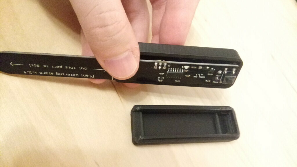 Free 3D file Plant watering: Soil moisture sensor "Chirp!" -case 🌿 ・3D ...