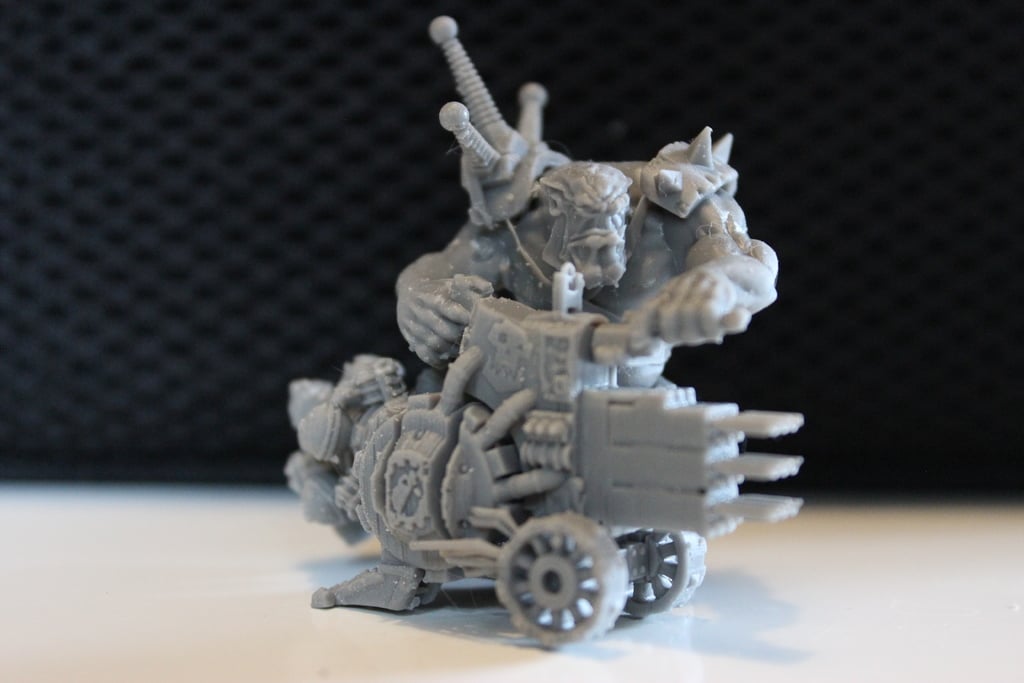 3D printed orc snazz gunner・Cults