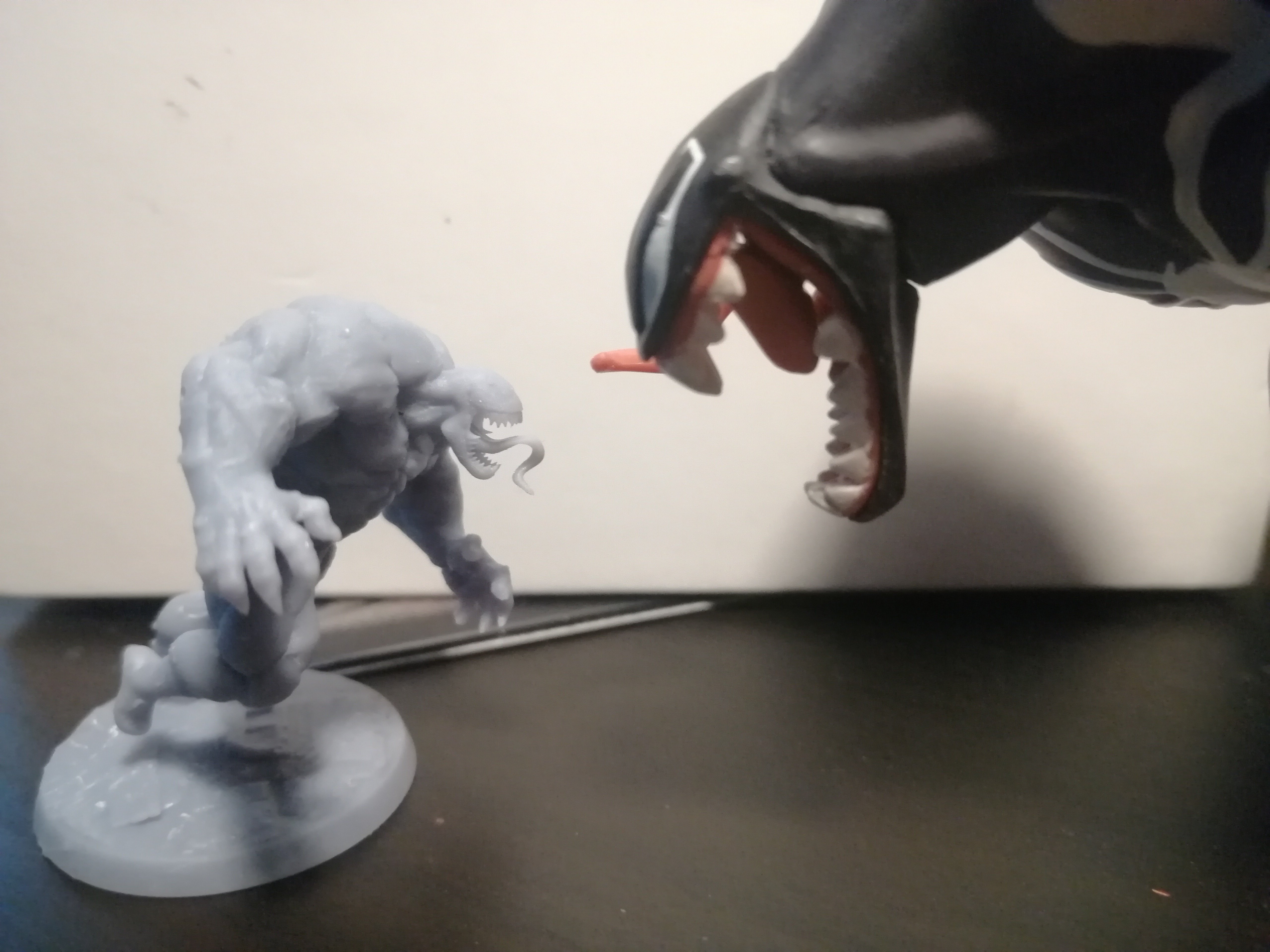 3D print Venom Hollow for Resin on Base・Cults
