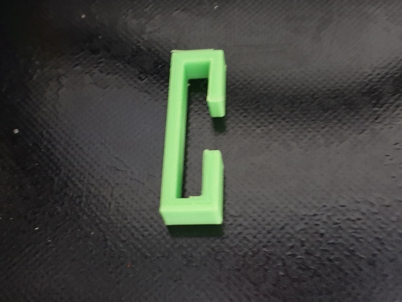 Free 3D file Restraining Clip for Strain Relief 🧞‍♂️ ・3D printing idea ...