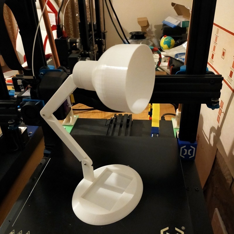 Free STL file Anglepoise Lamp 🔦・3D printer design to download・Cults
