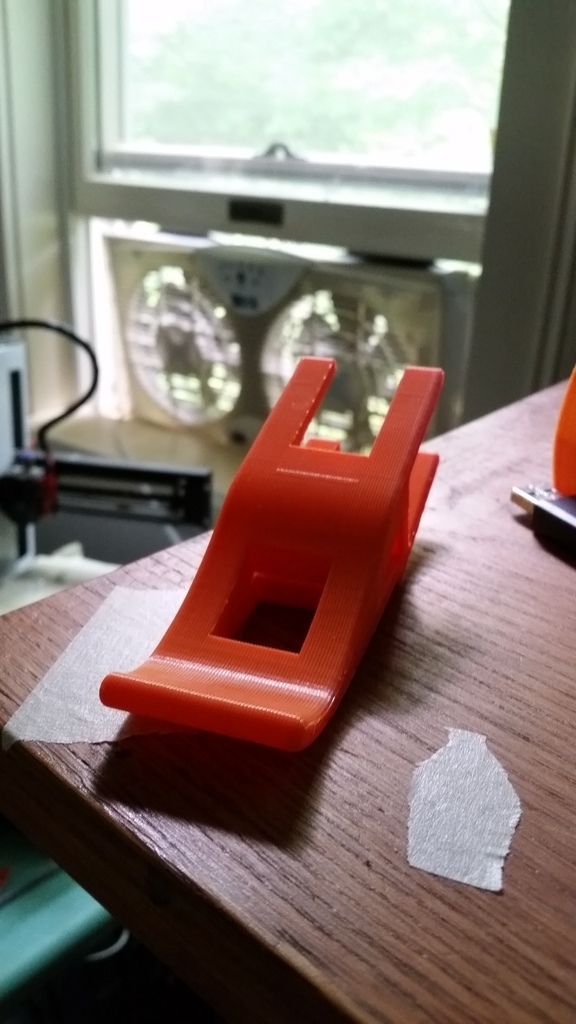 Free 3D file Shelf mounted headphone stand 🎧 ・3D print design to ...