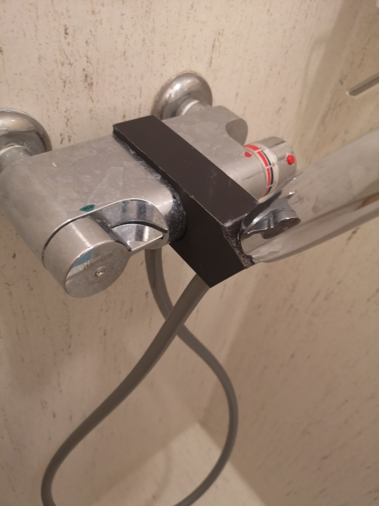 Free 3D file shower holder for shower fixture 🚿・3D print design to ...