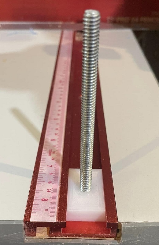Free 3D file Miter Slot Guide 🧑‍🔧 ・3D printing idea to download・Cults