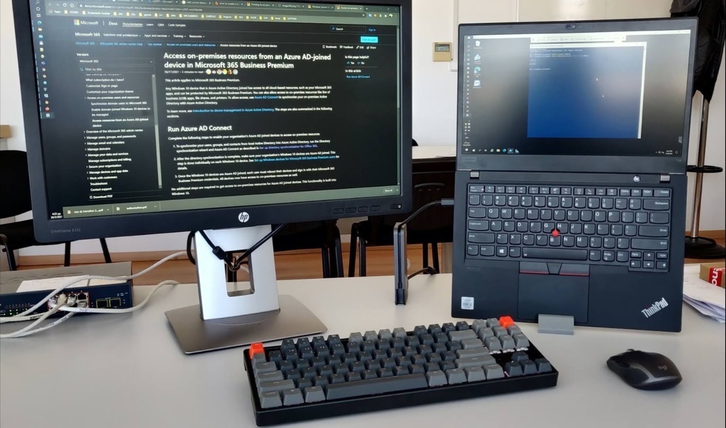 Free 3D file Thinkpad T14 gen Minimal Vertical Stand 🖥️・Design to ...