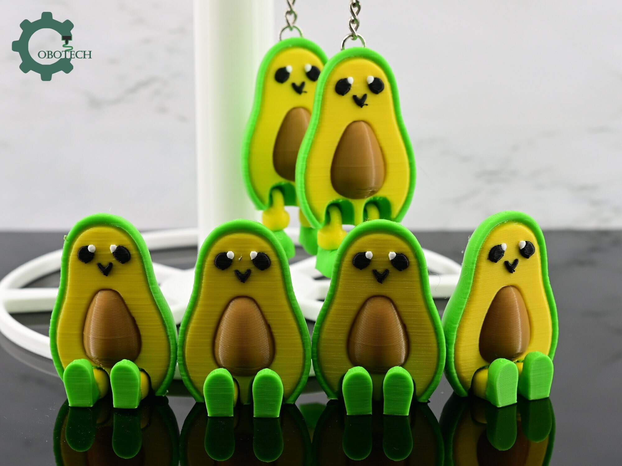 3D file Cute Avocado Keychain Articulated Avocado Keychain by Cobotech ...