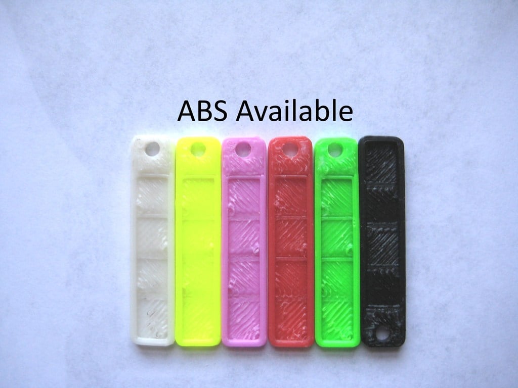3D printed Filament Color Swatch Keychain・Cults