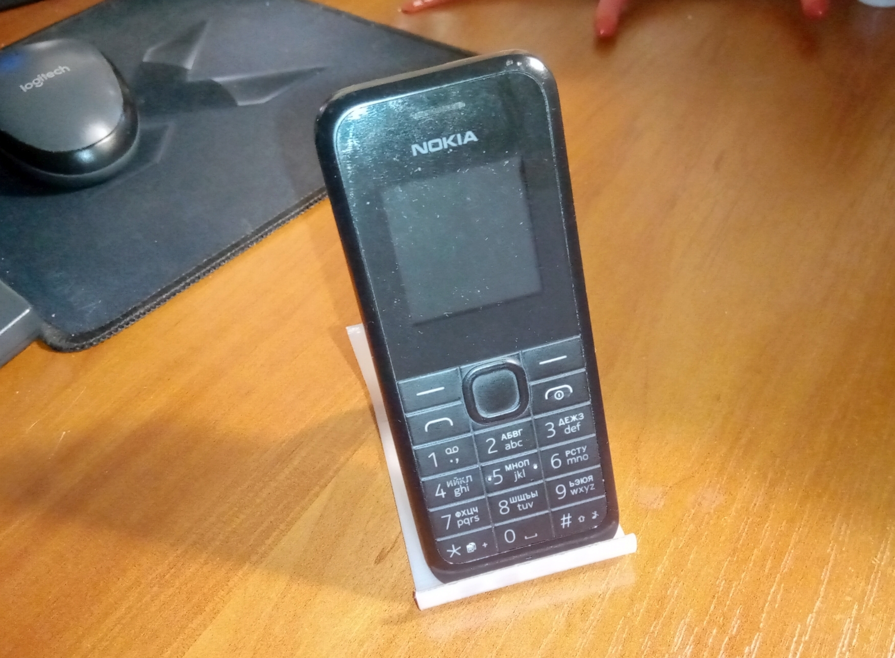 3D printable Just a phone stand・Cults