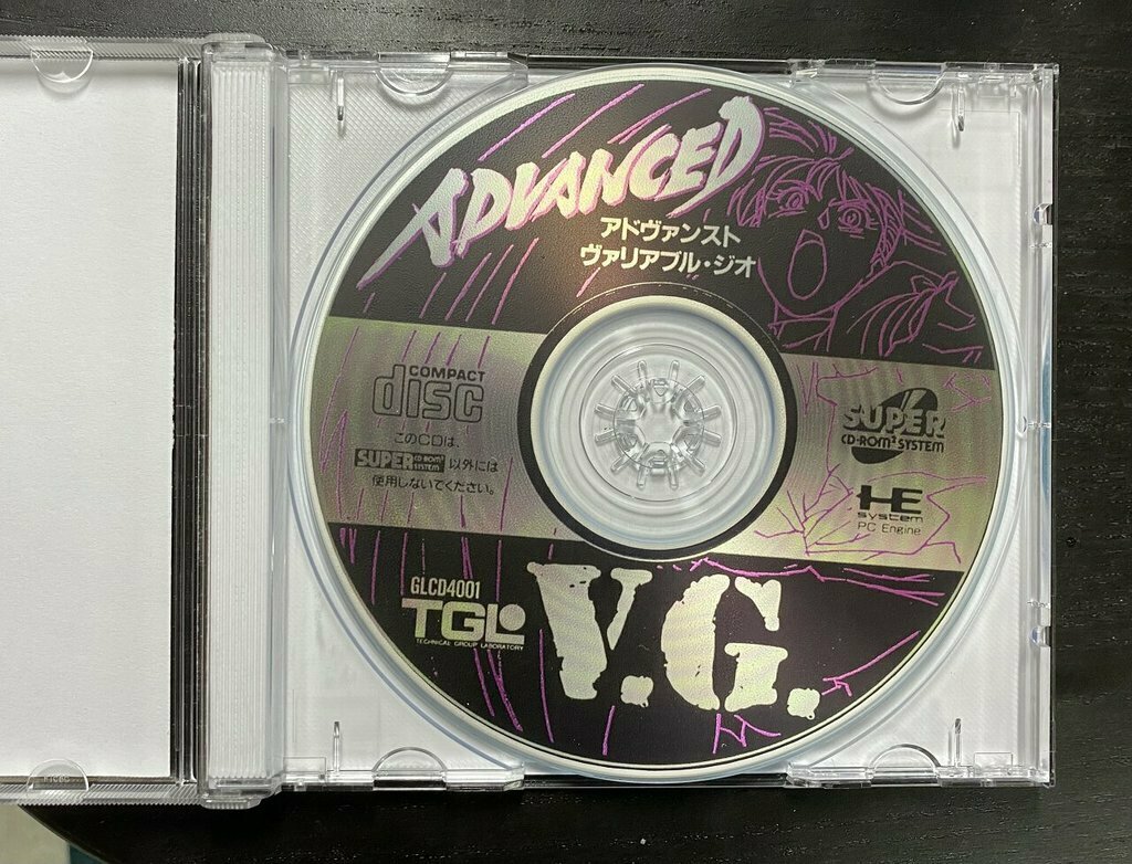 Free 3D file CD Jewel Case Tray Insert 💽・3D printer model to download・Cults