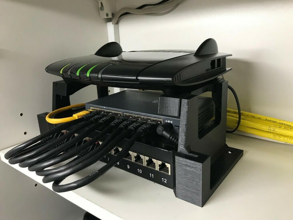 Free 3D file Fritzbox / Patch Panel / Network switch holder 🖥️ ・3D ...