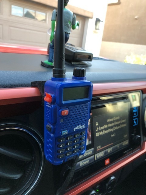 💨 Tacoma dash hand radio mount・Free 3D File for ・Cults