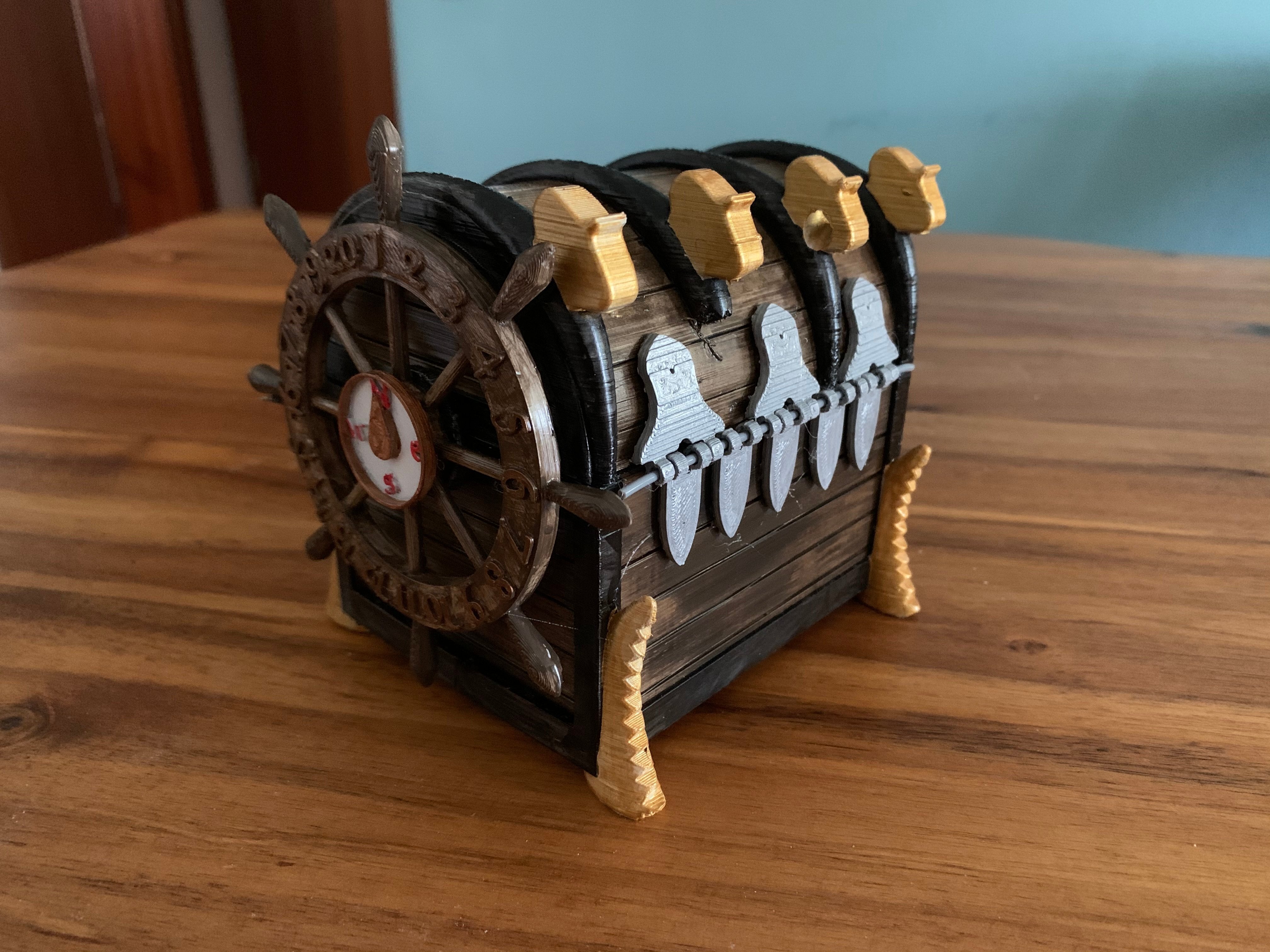 3D printed Ixalan-themed Pirate Chest Deck Box・Cults