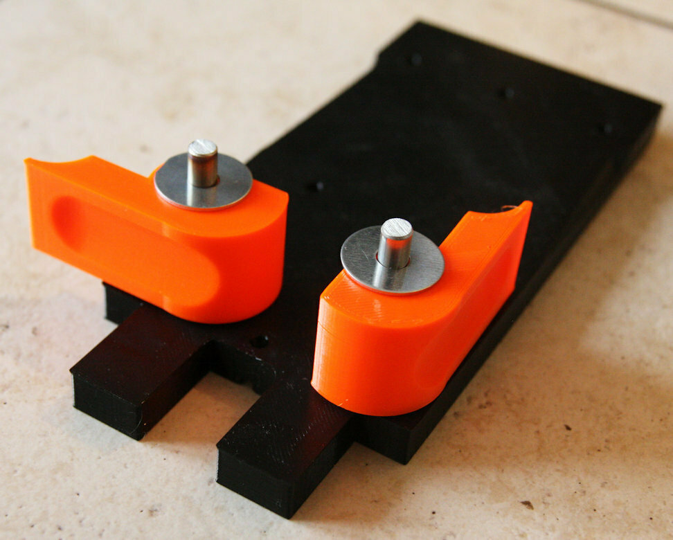 Free 3D file Belt sanding block S (60x400mm belt) with eccentric quick ...