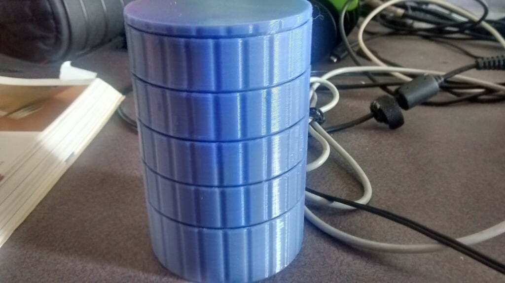 3D printed Ribbed Sidewall Interlocking Stackerz・Cults