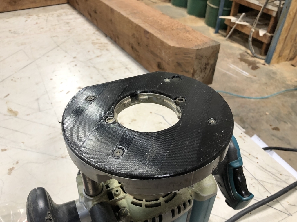 ⚙️ Makita R1800 Router Base Plate・Free 3D File for ・Cults