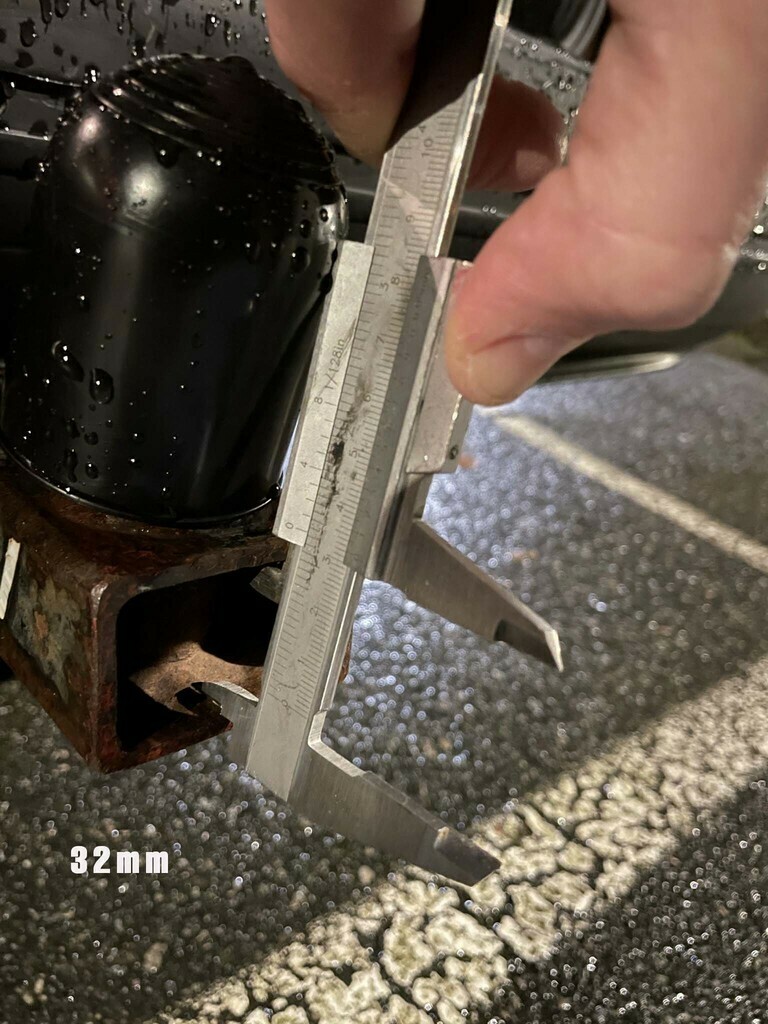 Free 3D file SAAB 900 og Towbar Cover 🧢 ・3D printer design to download ...