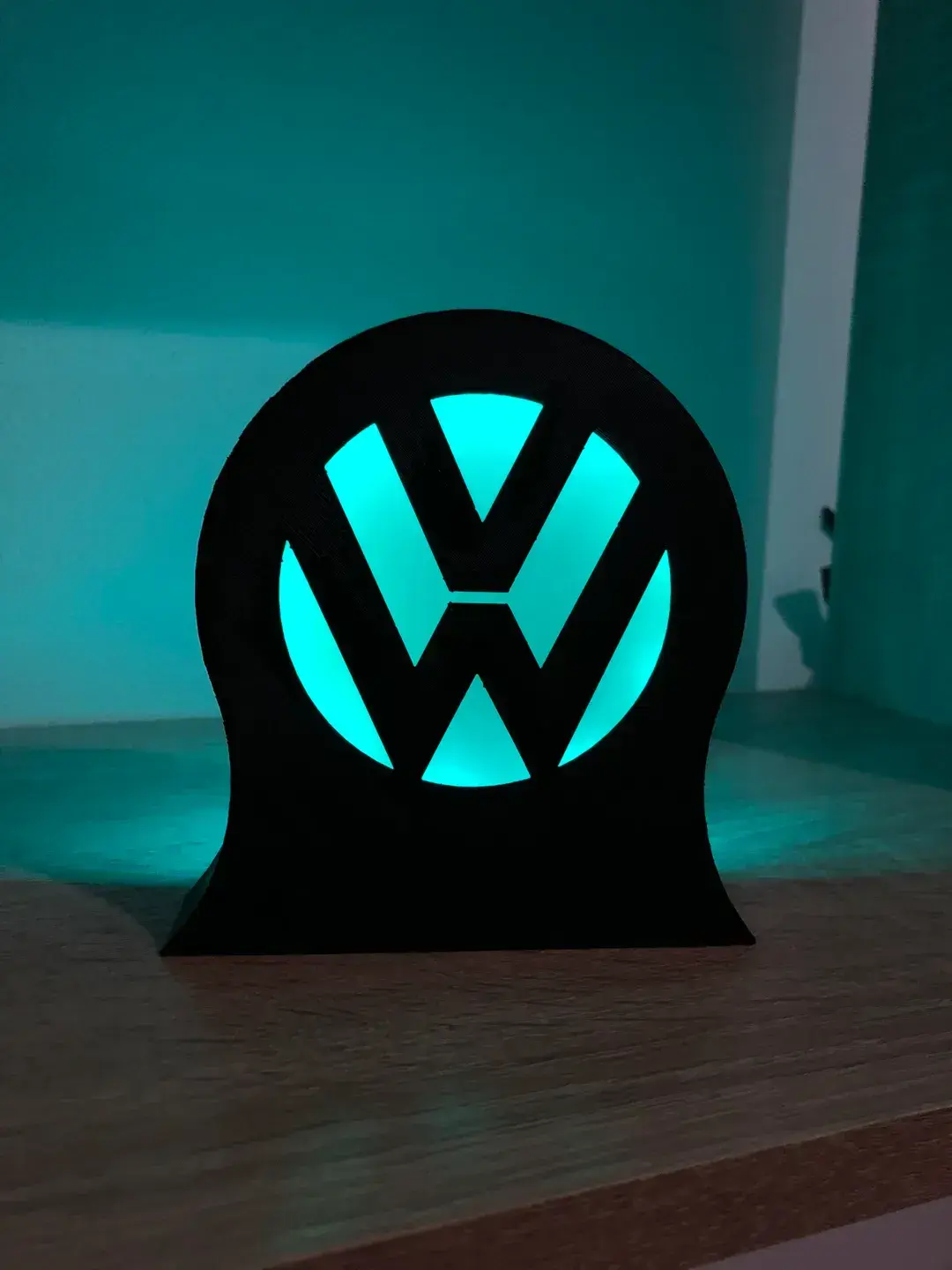 Free 3D file LED Lamp VW 🔦 ・3D printing template to download・Cults