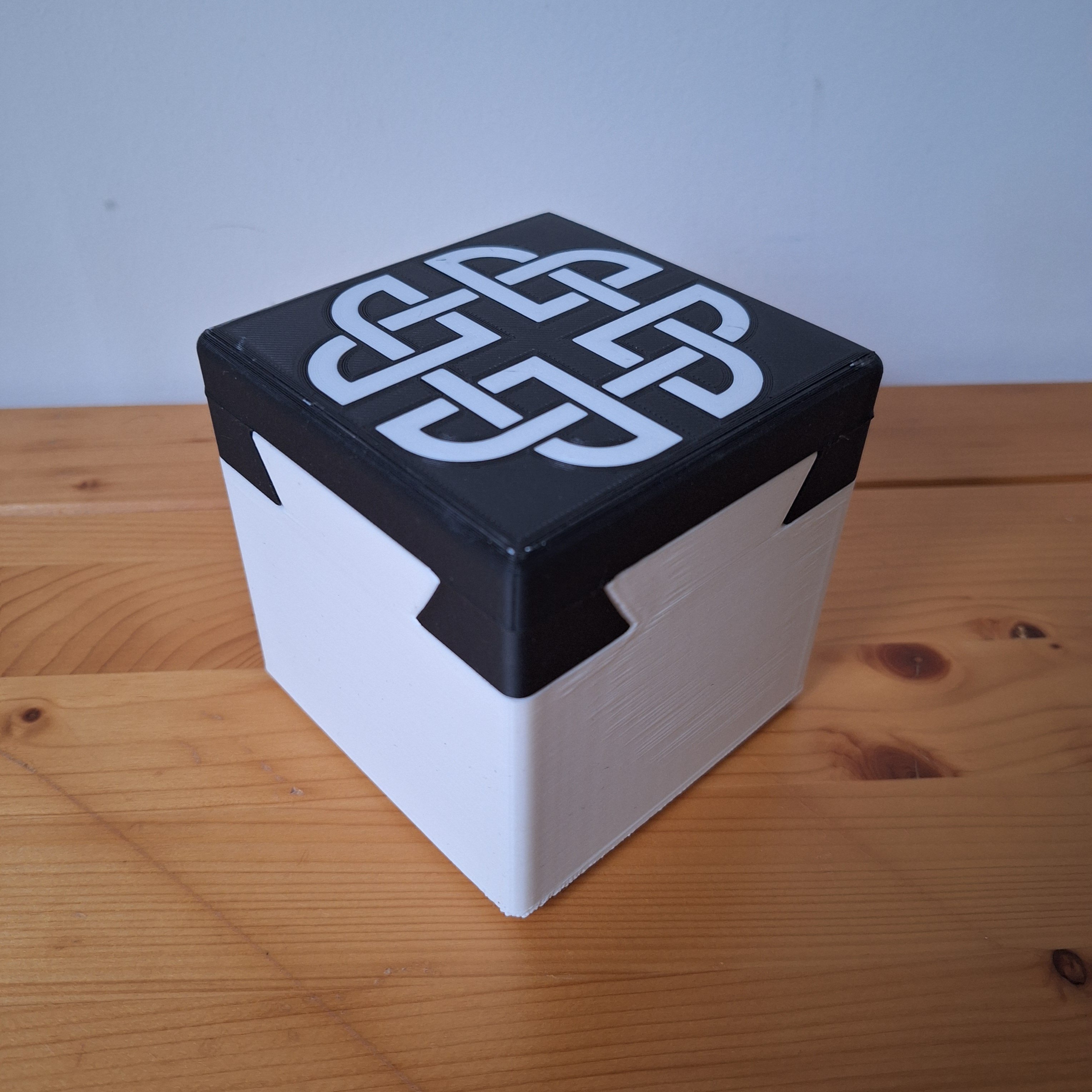 3D print celtic box square・Cults